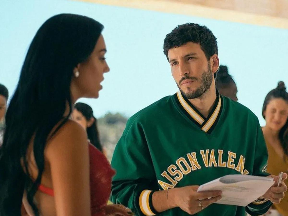 Image gallery for Sebastián Yatra: Energía Bacana (Music Video ...