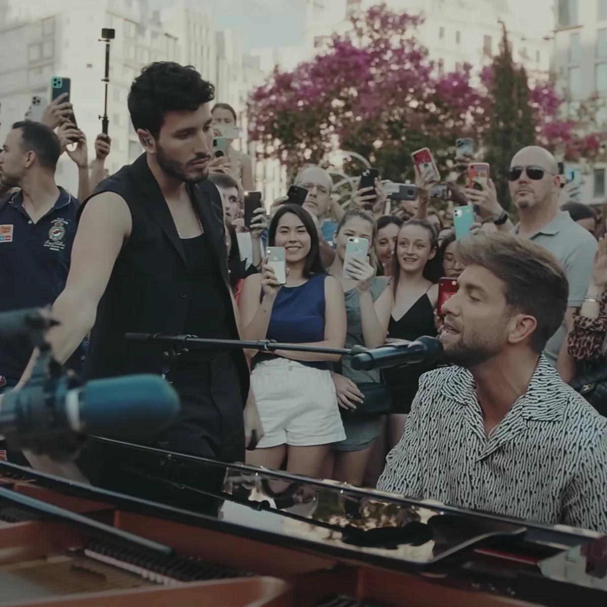 Sección visual de Sebastián Yatra & Pablo Alborán: Contigo (Vídeo ...