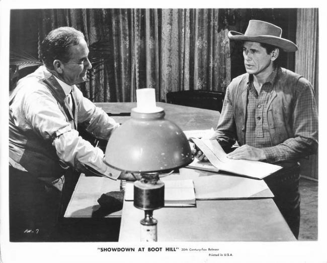 Image gallery for Showdown at Boot Hill - FilmAffinity