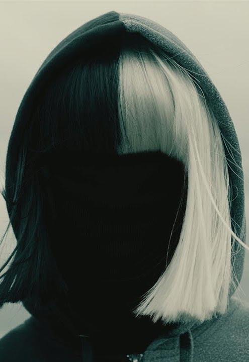 Image gallery for Sia: Alive: Lyric Video (Music Video) - FilmAffinity