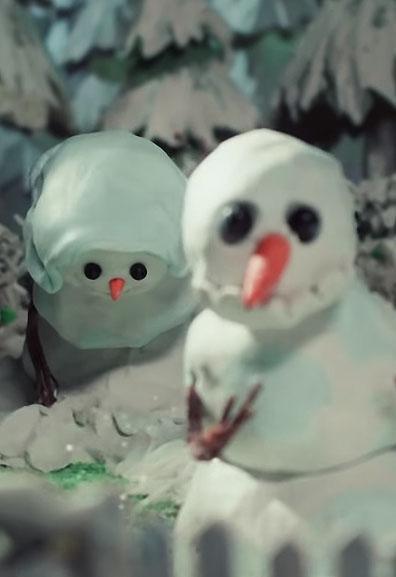 Sección visual de Sia: Snowman (Vídeo musical) - FilmAffinity