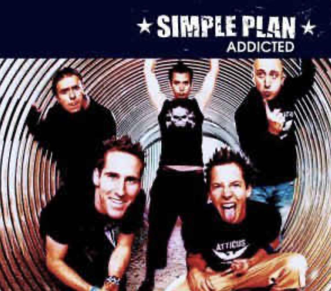 Sección visual de Simple Plan: Addicted (Vídeo musical) - FilmAffinity