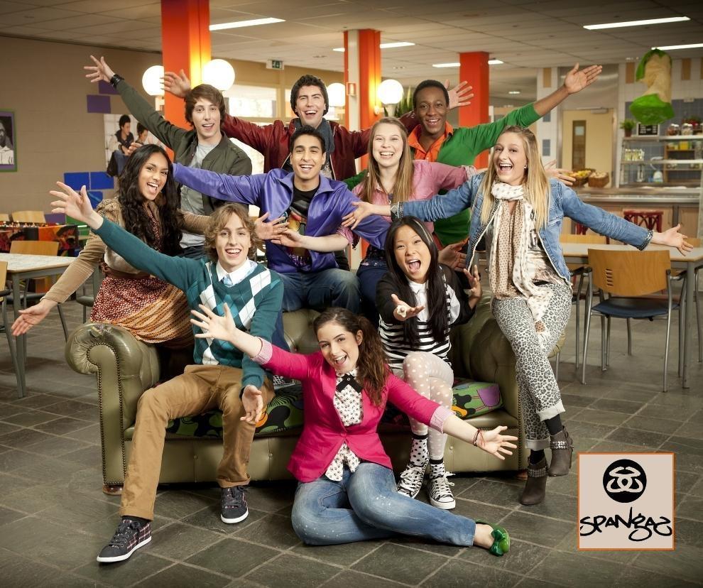 Sección visual de Spangas (Serie de TV) - FilmAffinity