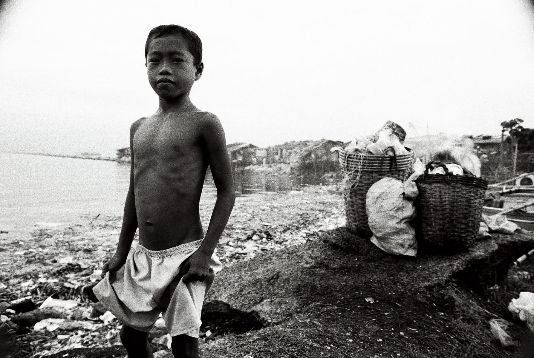 Image gallery for Squatterpunk - FilmAffinity