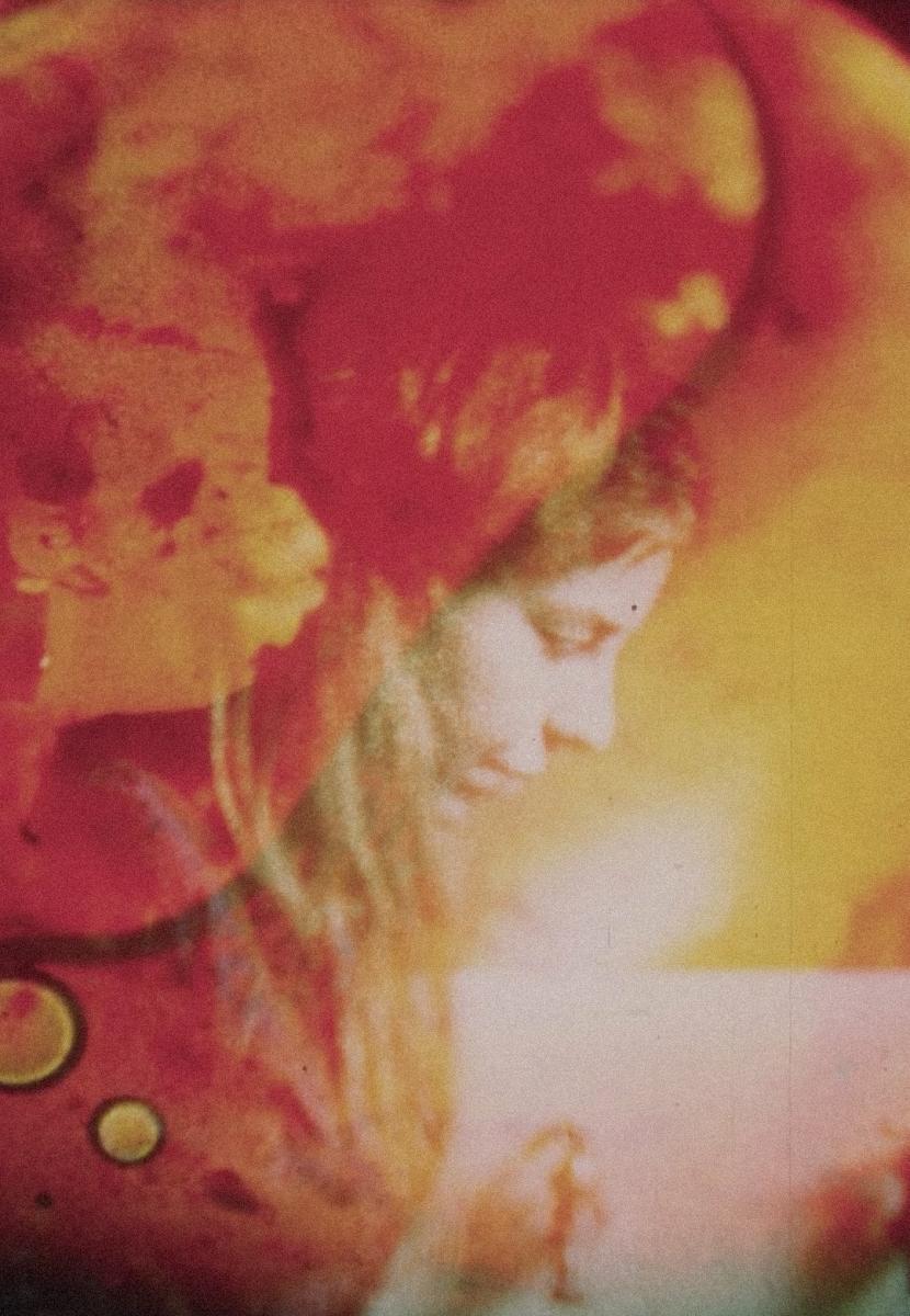 Image gallery for Sun Strobes Light Shows Nitobe (S) - FilmAffinity