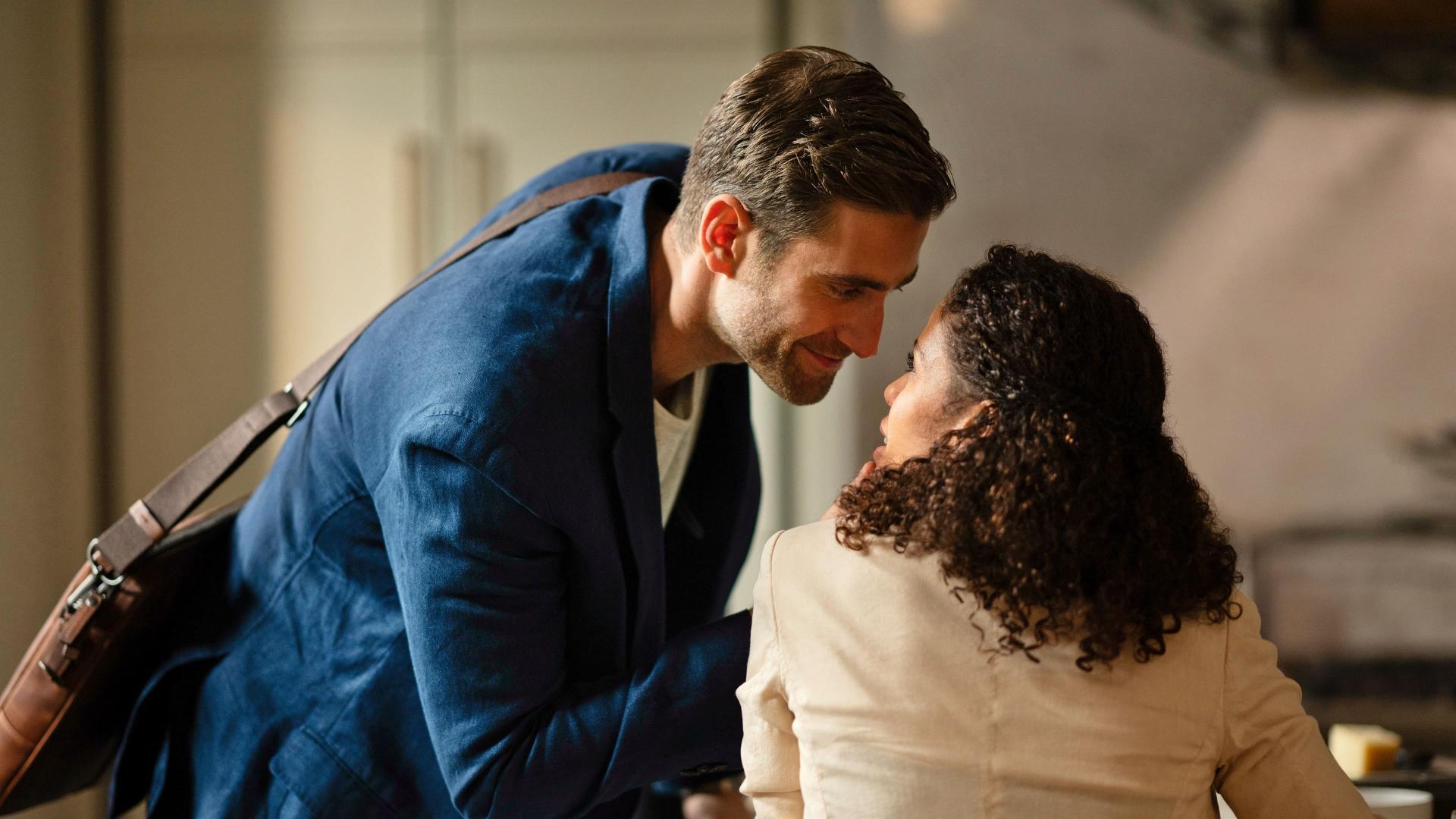 Image gallery for Surface (TV Series) - FilmAffinity