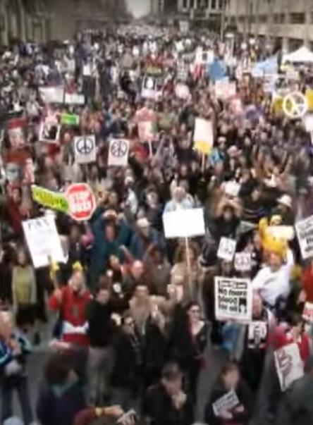 Image gallery for System of a Down: Boom! (Music Video) - FilmAffinity