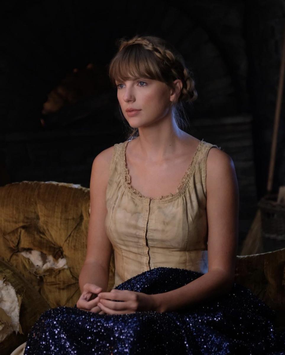 Sección visual de Taylor Swift: Bejeweled (Vídeo musical) - FilmAffinity