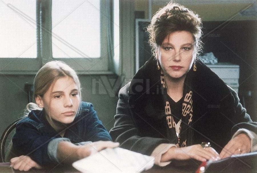 Image gallery for Teo (TV) - FilmAffinity