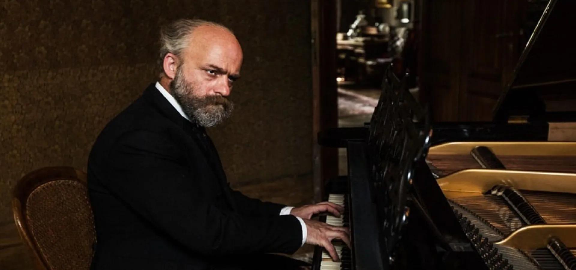 Image gallery for The American Letters (TV) - FilmAffinity