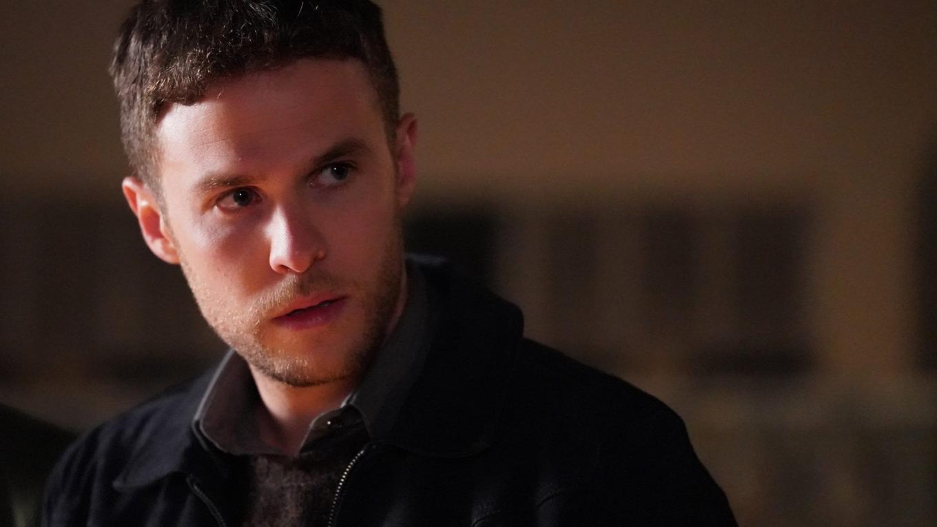 Sección visual de The Control Room (Miniserie de TV) - FilmAffinity