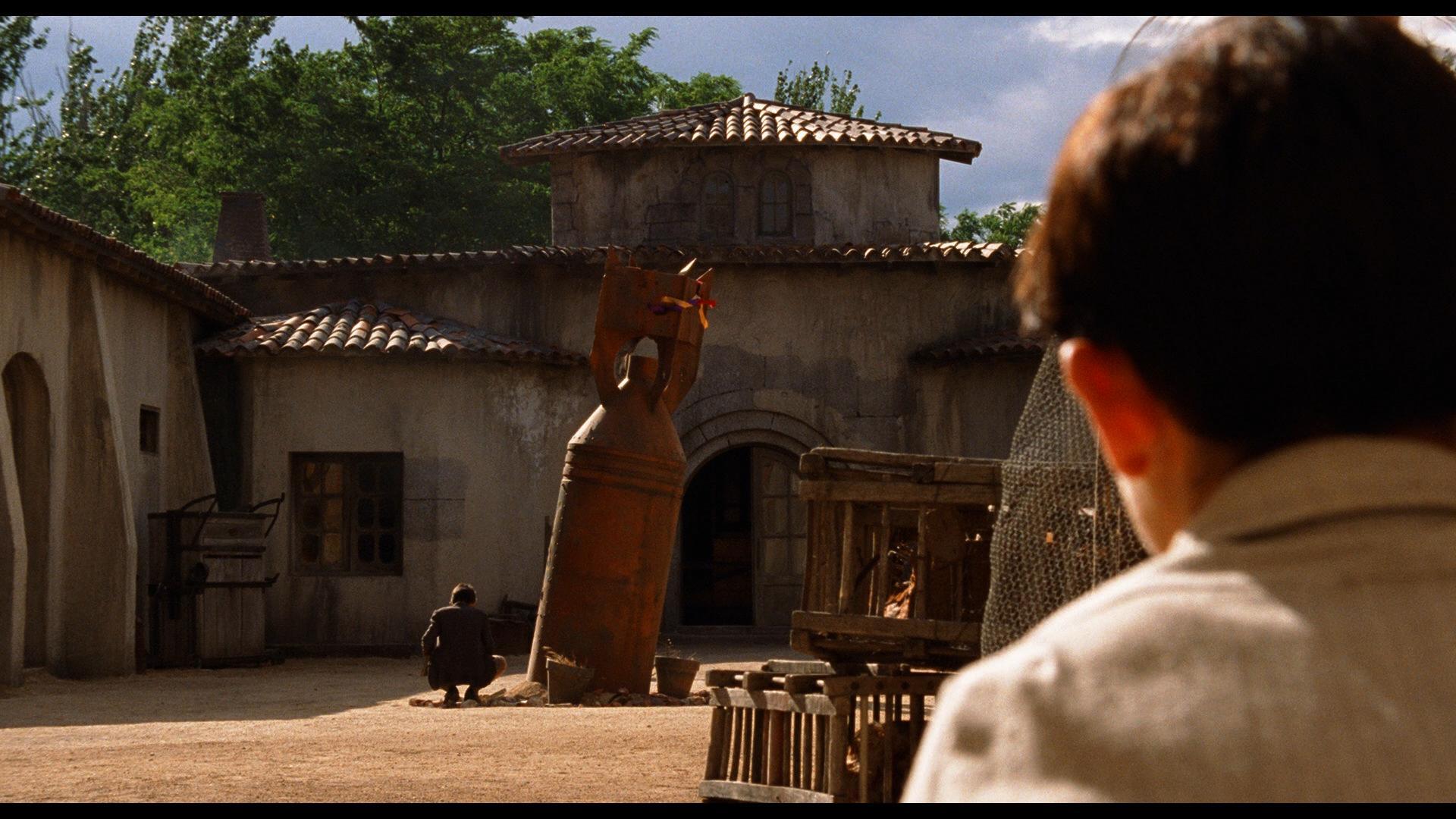 Image gallery for The Devil's Backbone - FilmAffinity