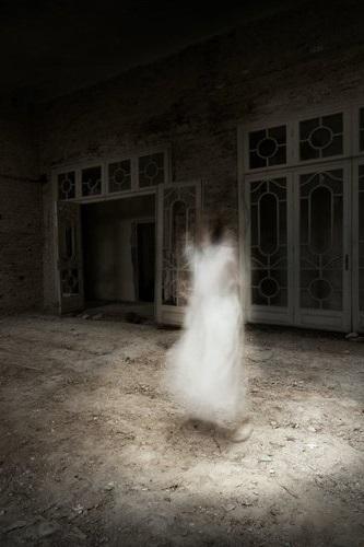 Image gallery for The Ghosts of Monday - FilmAffinity