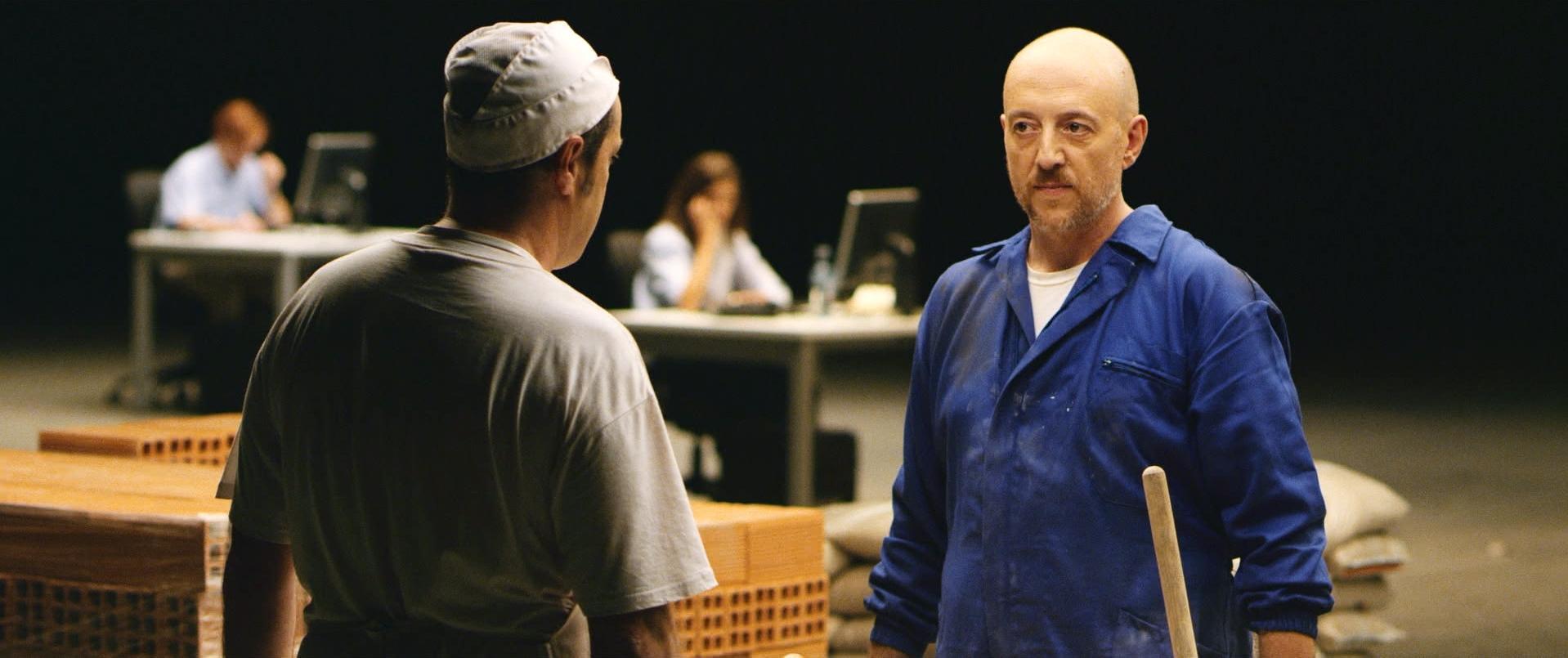 Image gallery for "The Invisible Hand " - FilmAffinity