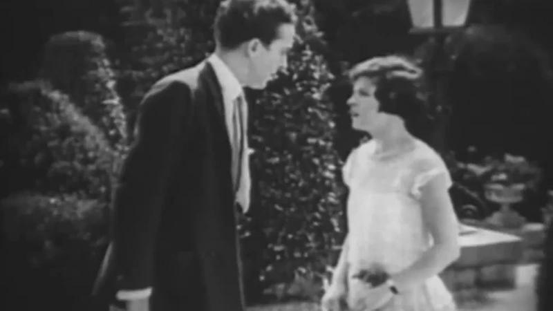 Image gallery for The Mad Whirl - FilmAffinity