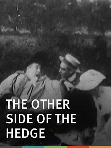 Sección visual de The Other Side of the Hedge (C) - FilmAffinity
