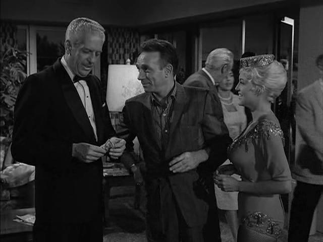 Image gallery for The Twilight Zone: The Prime Mover (TV) - FilmAffinity