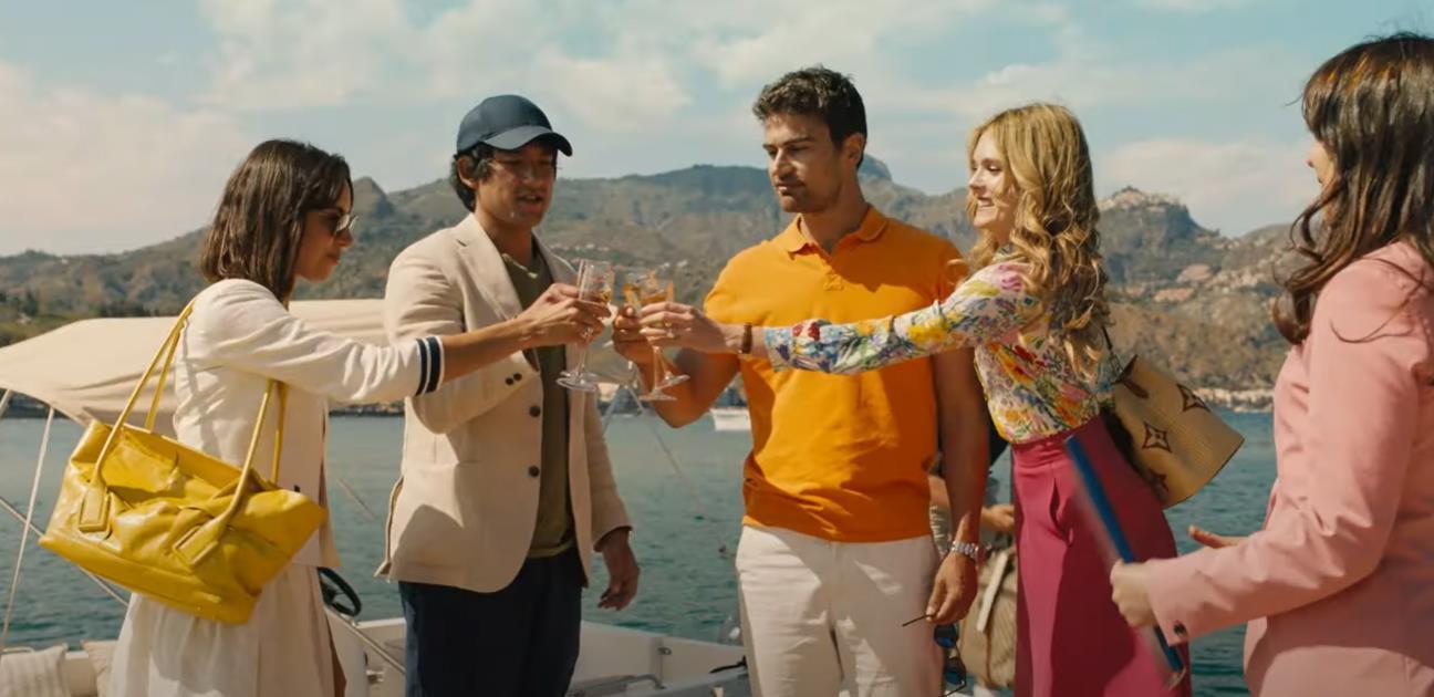 Sección visual de The White Lotus 2 (Miniserie de TV) - FilmAffinity