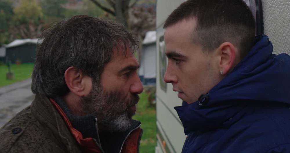 Image gallery for The next skin - FilmAffinity