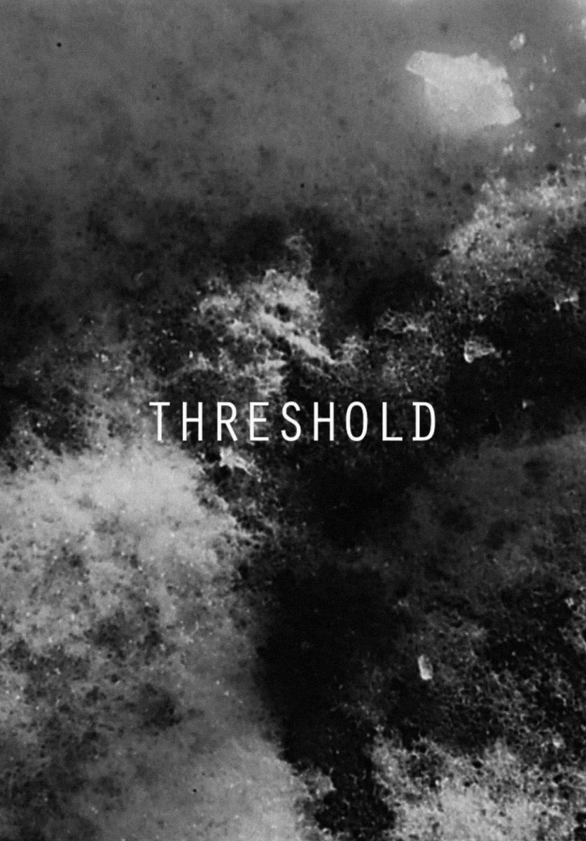 Sección visual de Threshold (C) - FilmAffinity