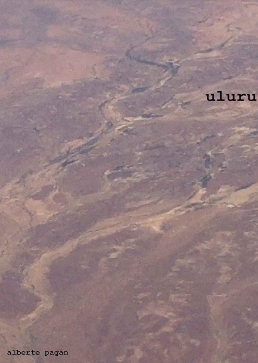 Image gallery for Uluru (S) - FilmAffinity