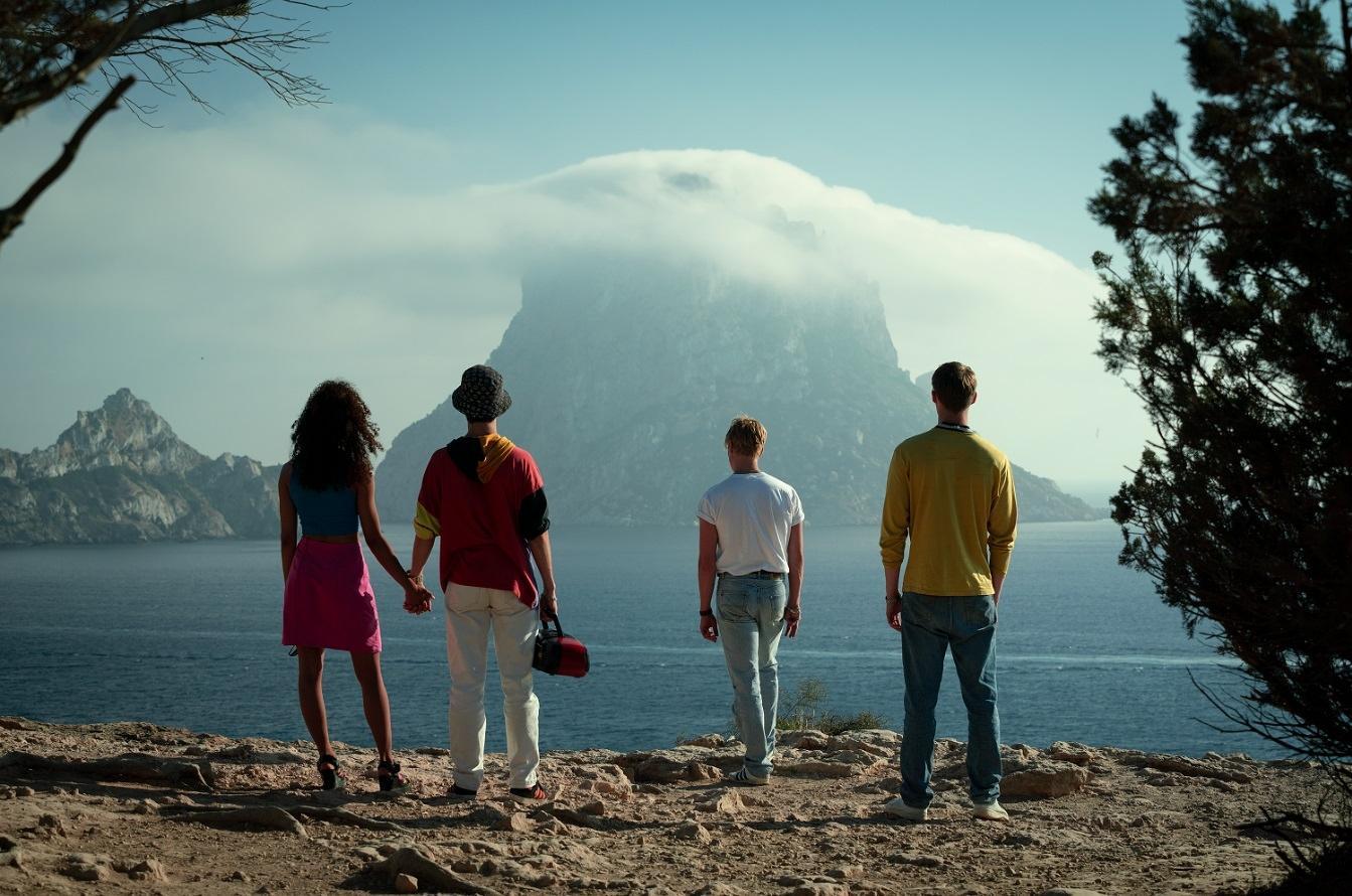 Sección visual de White Lines (Serie de TV) - FilmAffinity