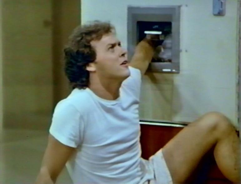 Image gallery for Working Stiffs (TV Series) - FilmAffinity