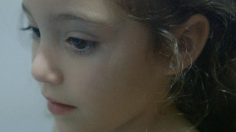 Sección visual de Zoe - FilmAffinity