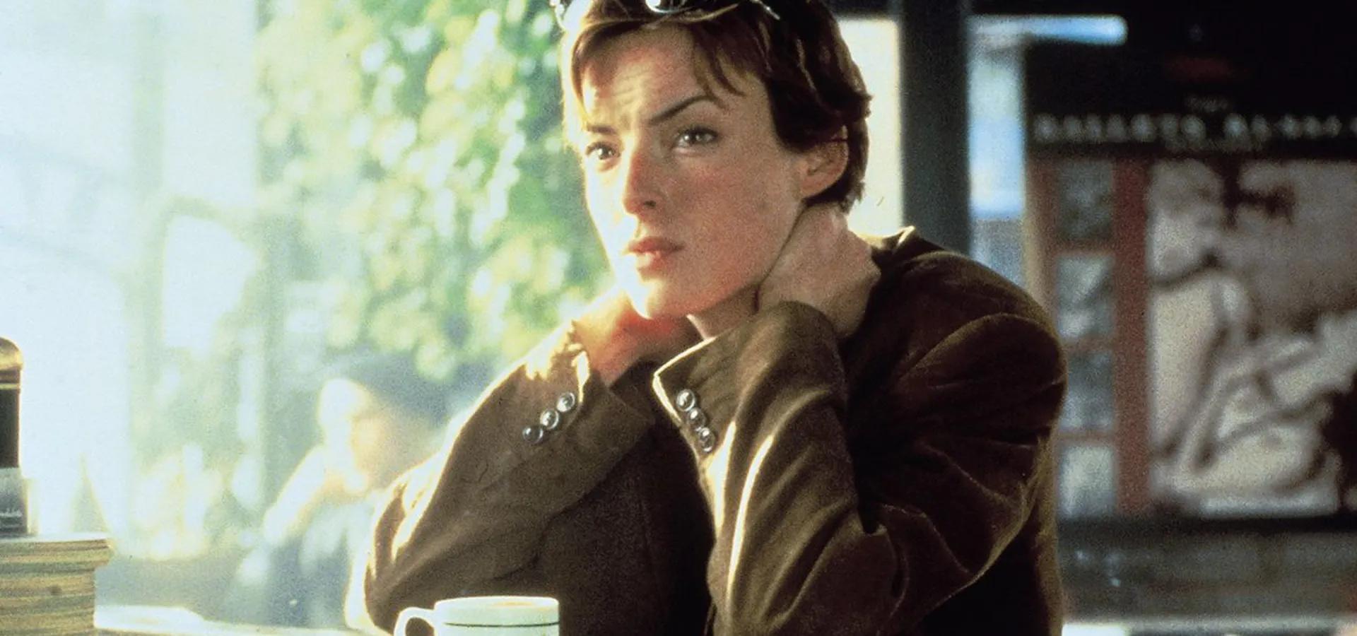Image gallery for ‎August 32nd on Earth - FilmAffinity