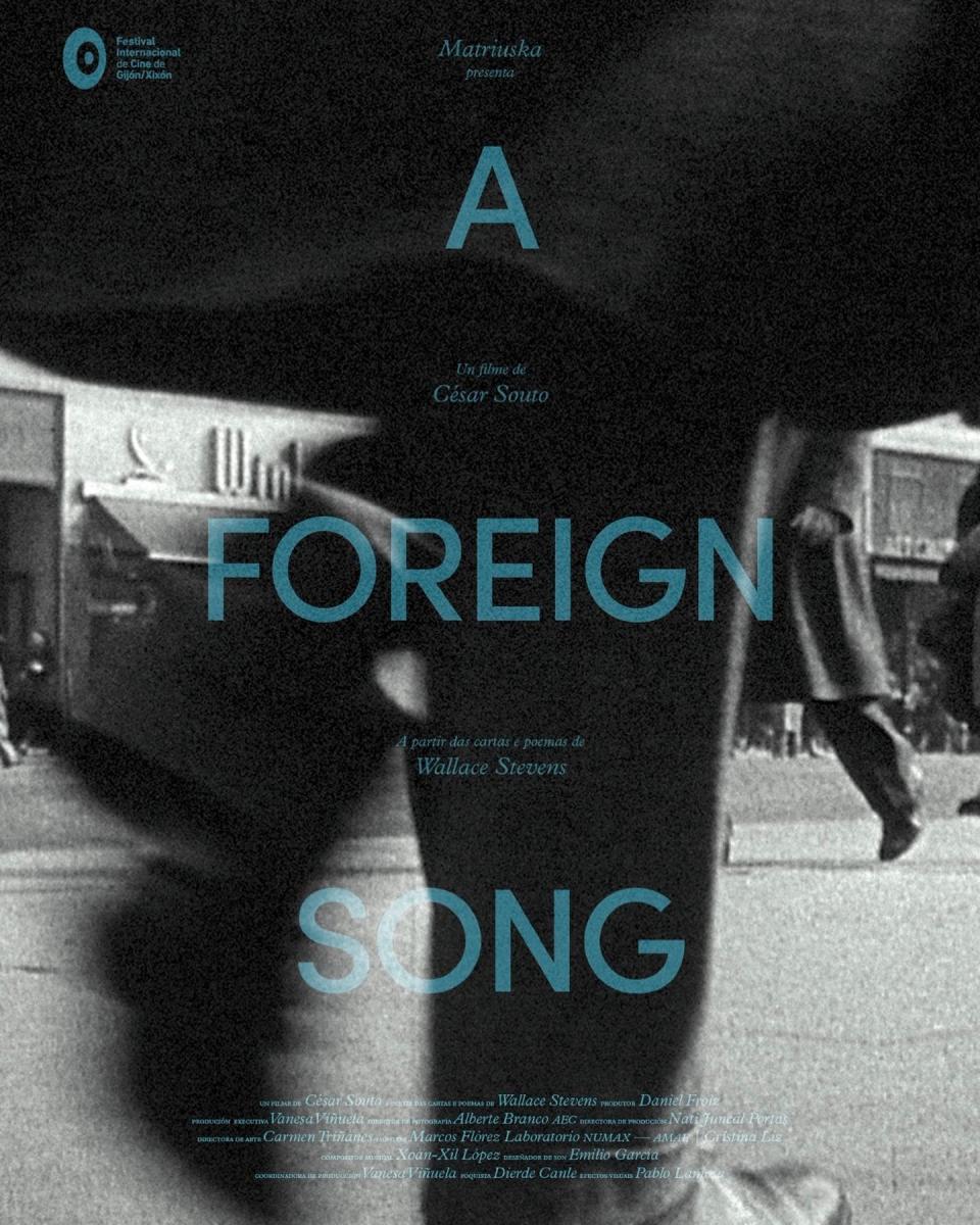 Image gallery for A Foreign Song - FilmAffinity