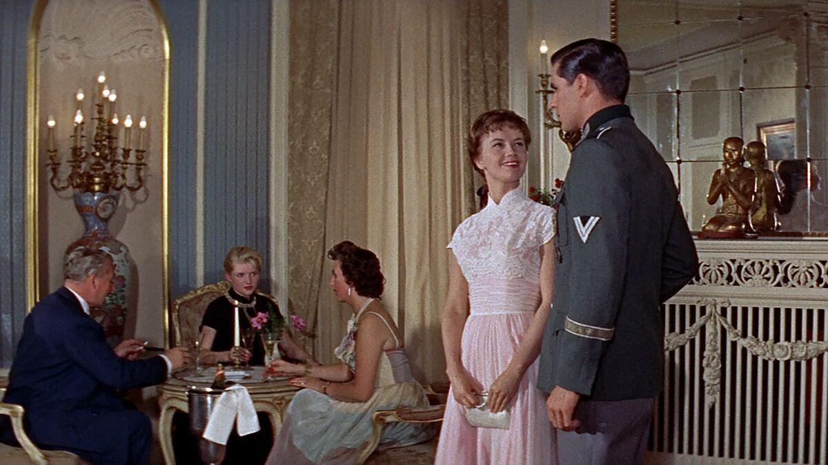 Image gallery for A Time to Love and a Time to Die - FilmAffinity
