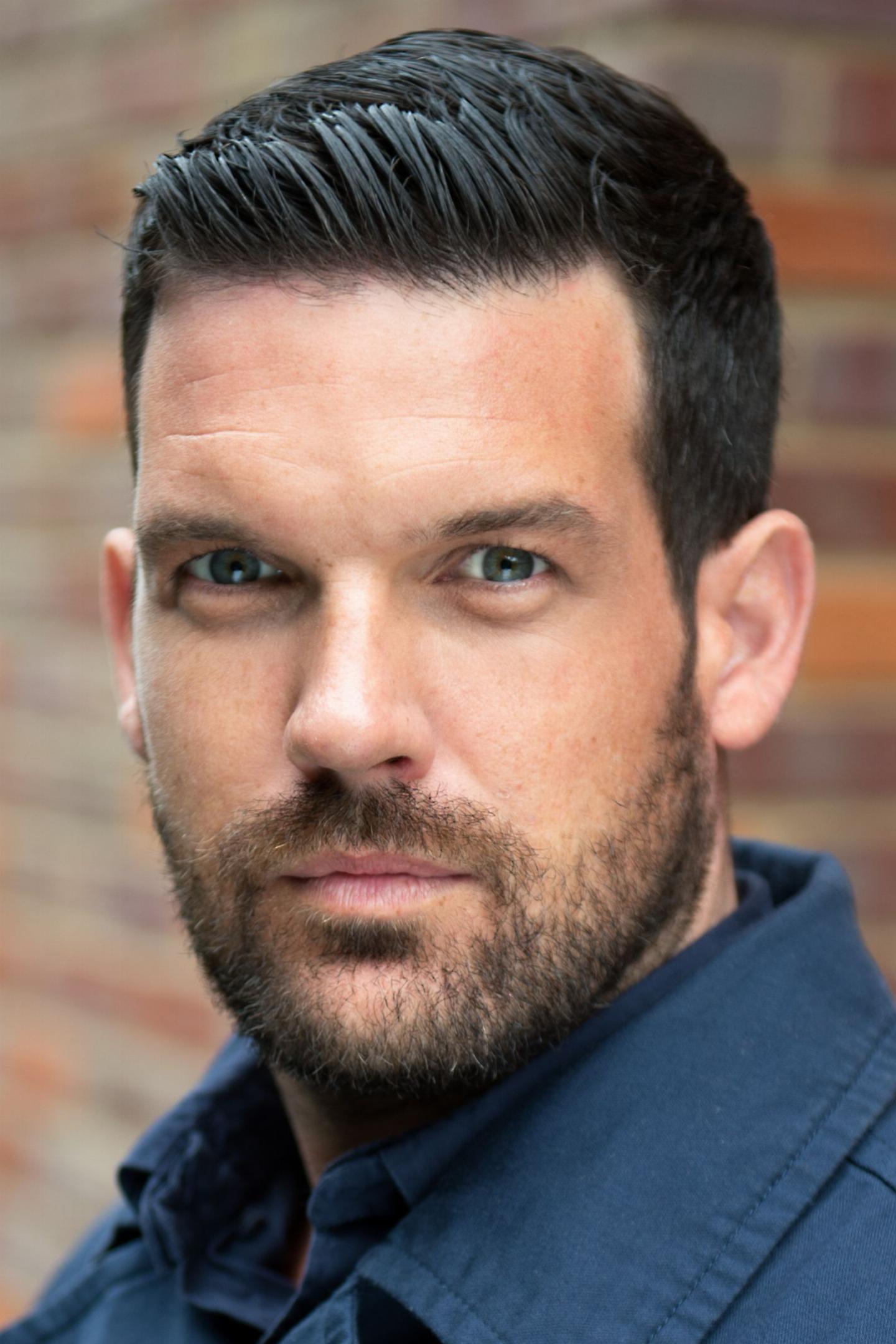 Adam Sinclair - FilmAffinity