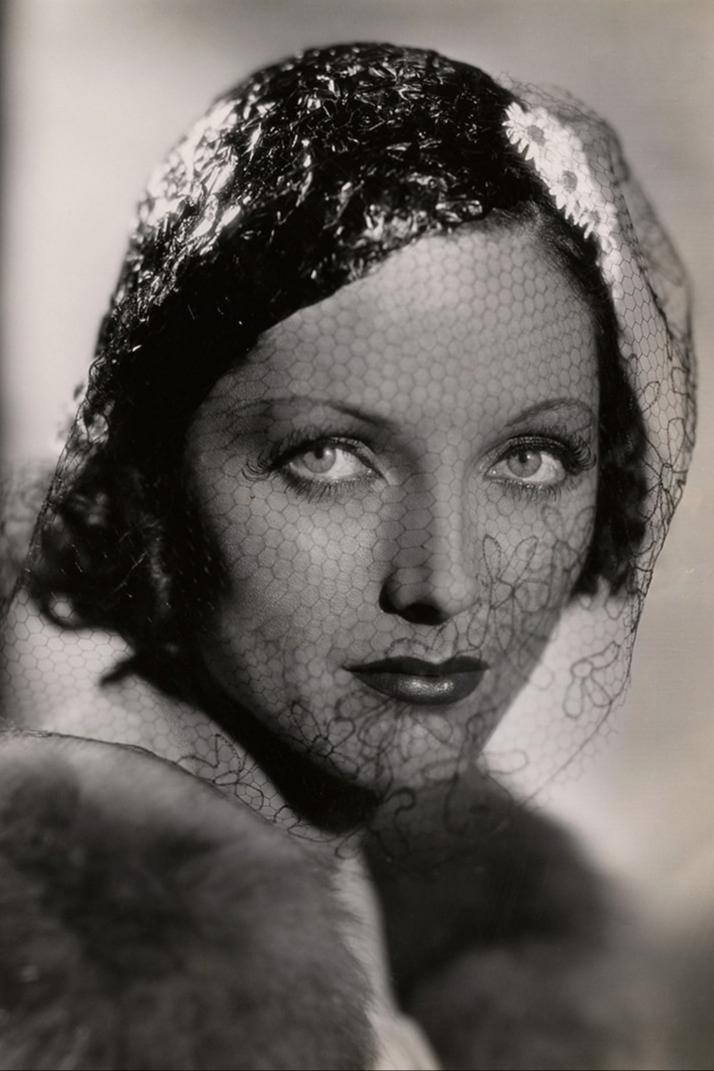 Adrienne Ames - FilmAffinity