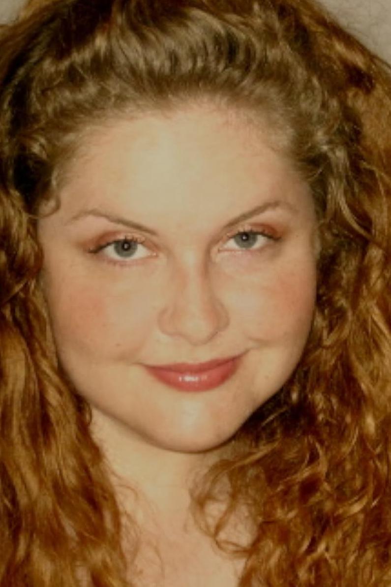 Adrienne Smith - FilmAffinity