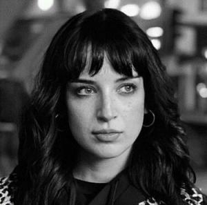 Ahmar (C) (2023) - FilmAffinity