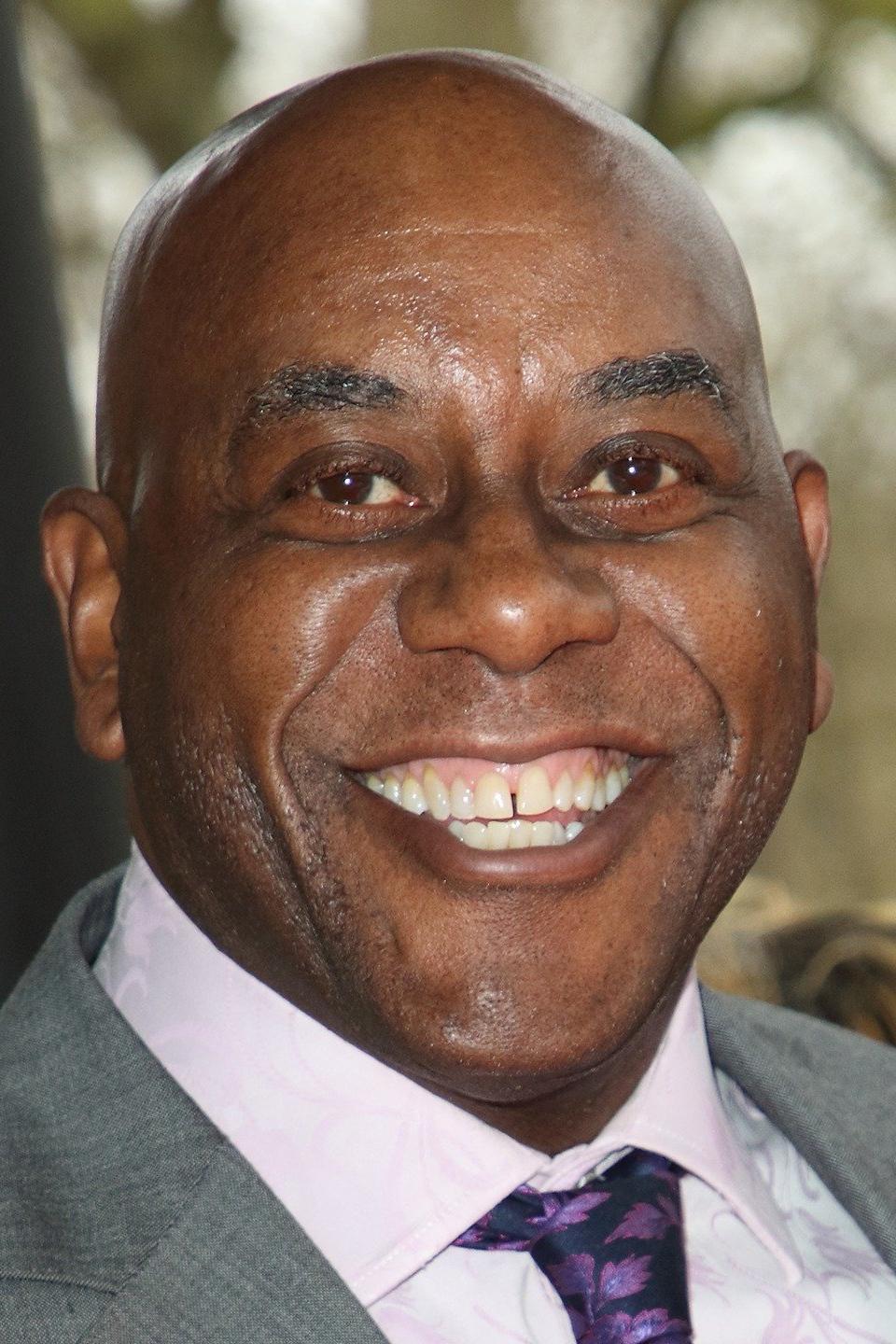 Ainsley Harriott - FilmAffinity