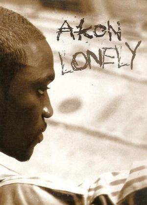 Akon: Lonely (Vídeo musical) (2005) - FilmAffinity