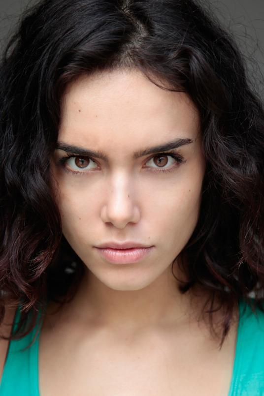 Alaina Solinis - FilmAffinity