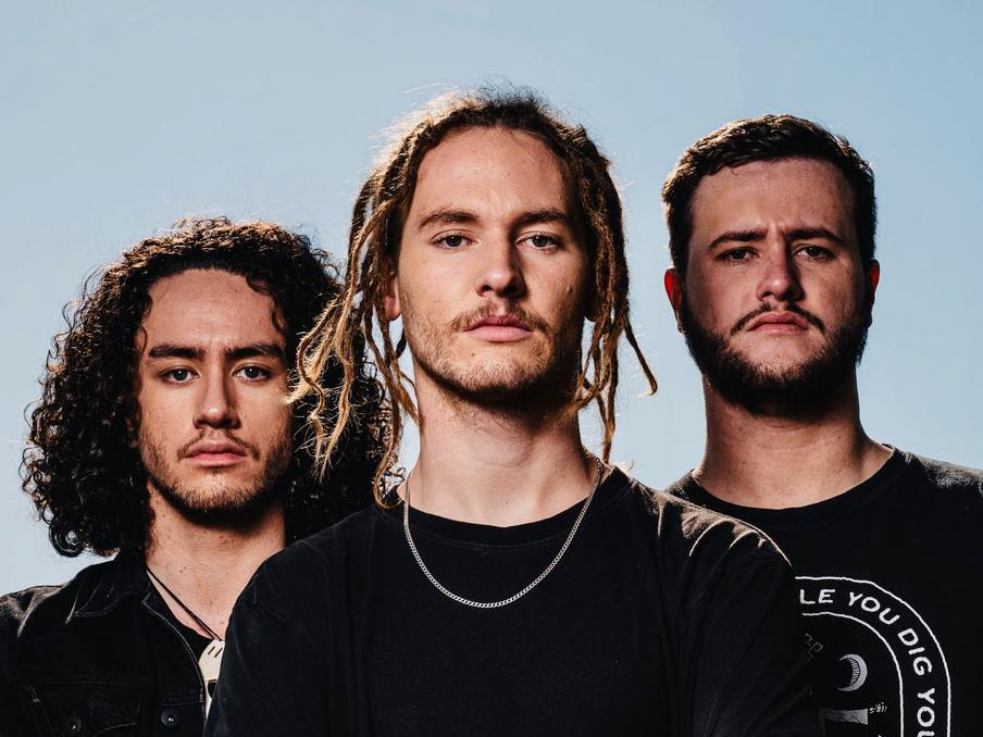 Alien Weaponry - FilmAffinity