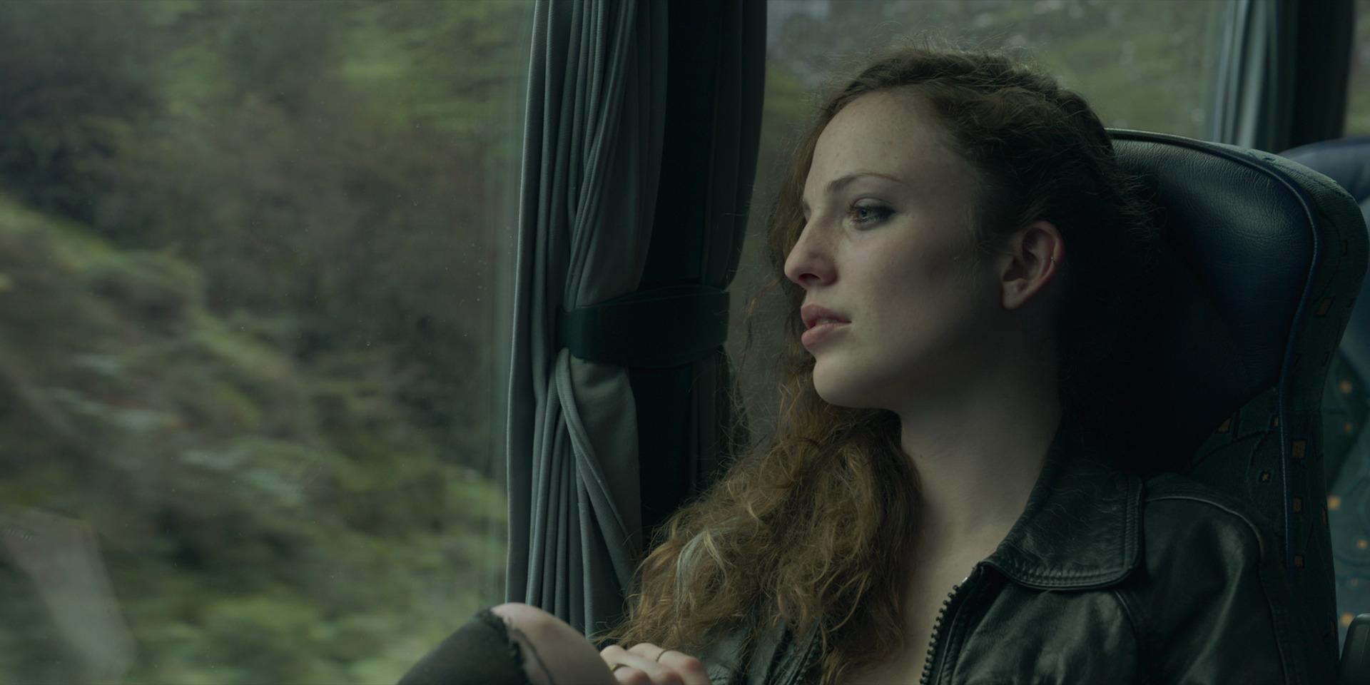 Image gallery for The Girl in the Mirror (Alma) (TV Series) - FilmAffinity