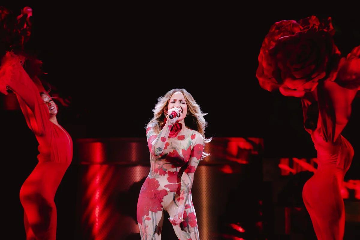 Image gallery for Apple Music Live: Jennifer Lopez - FilmAffinity