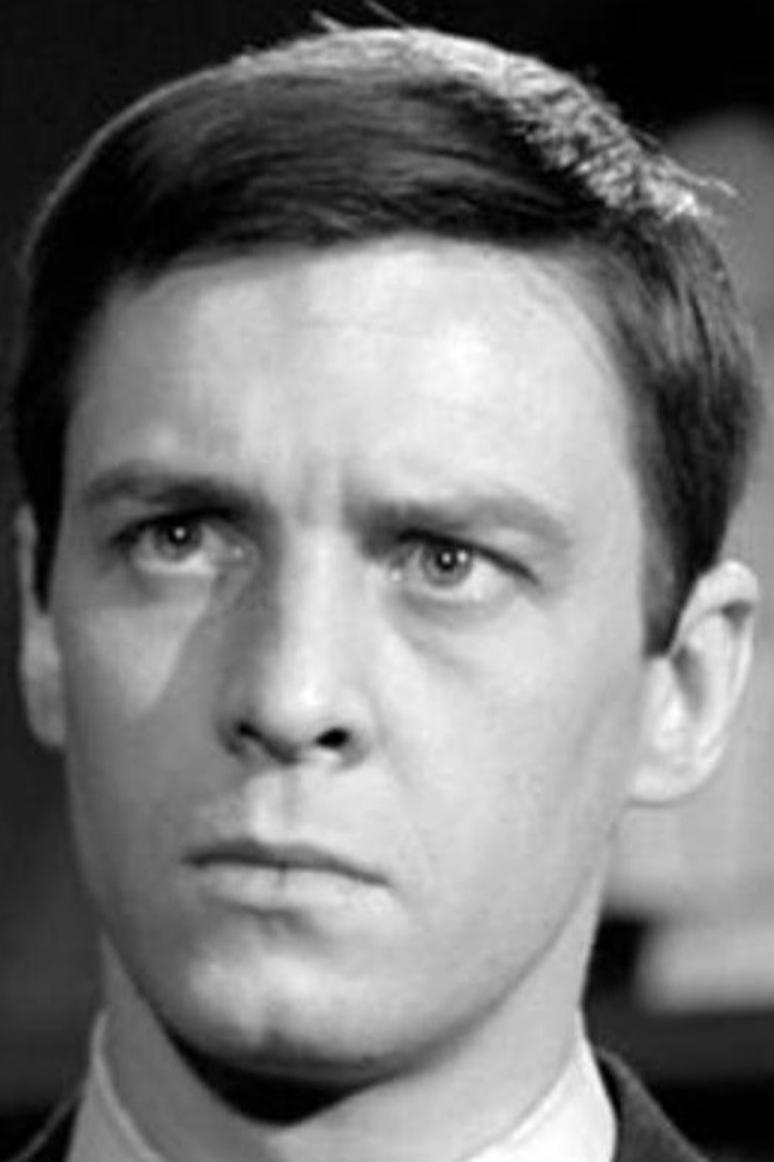 Barry Warren - FilmAffinity