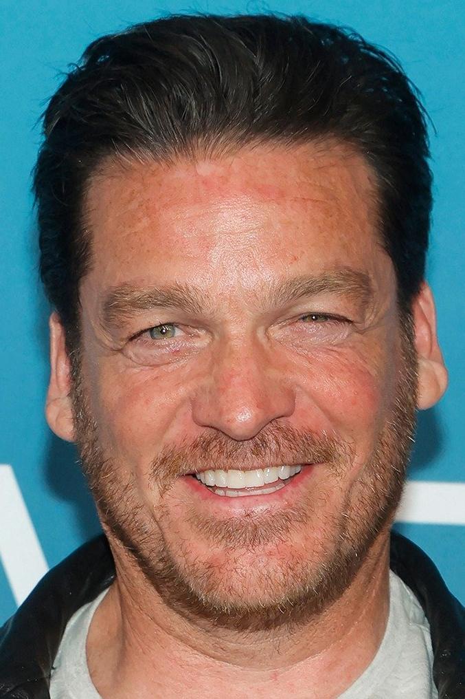 Robyn Lively - FilmAffinity