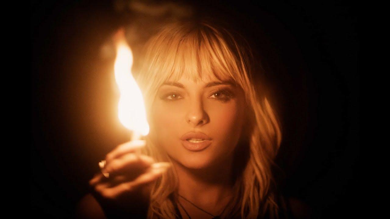 Image gallery for Bebe Rexha: Sabotage (Music Video) - FilmAffinity