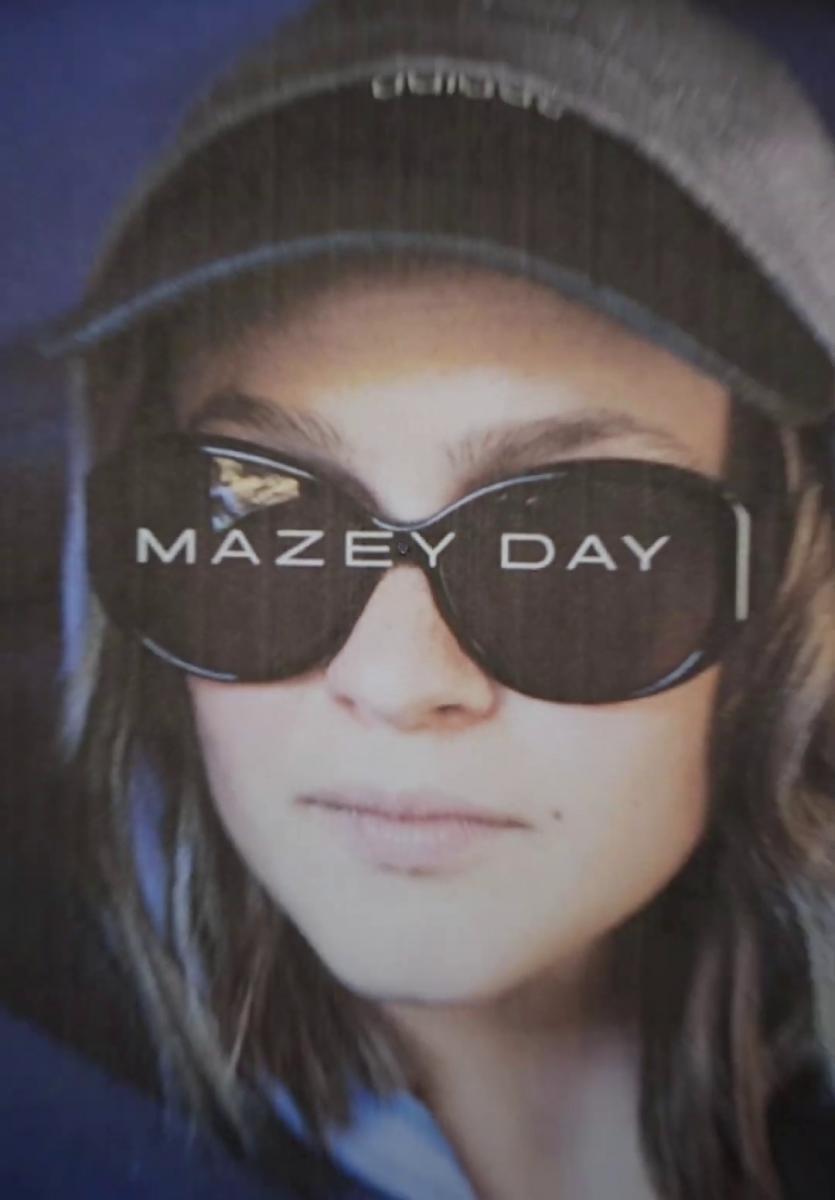 Sección visual de Black Mirror: Mazey Day (TV) - FilmAffinity