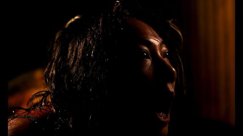 Sección visual de Bleeding - FilmAffinity