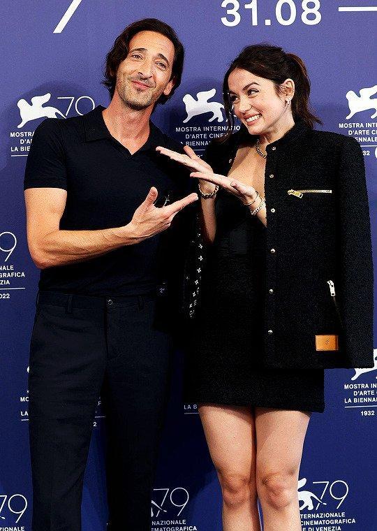 Image gallery for Blonde - FilmAffinity