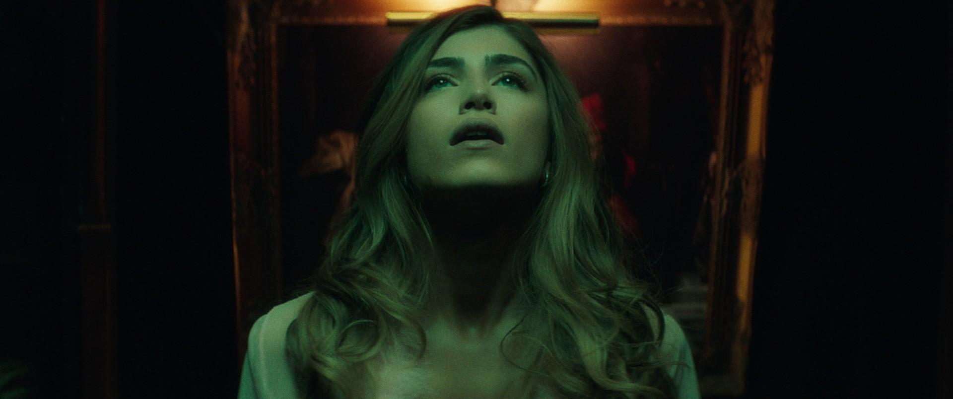 Image gallery for Bone Lake - FilmAffinity