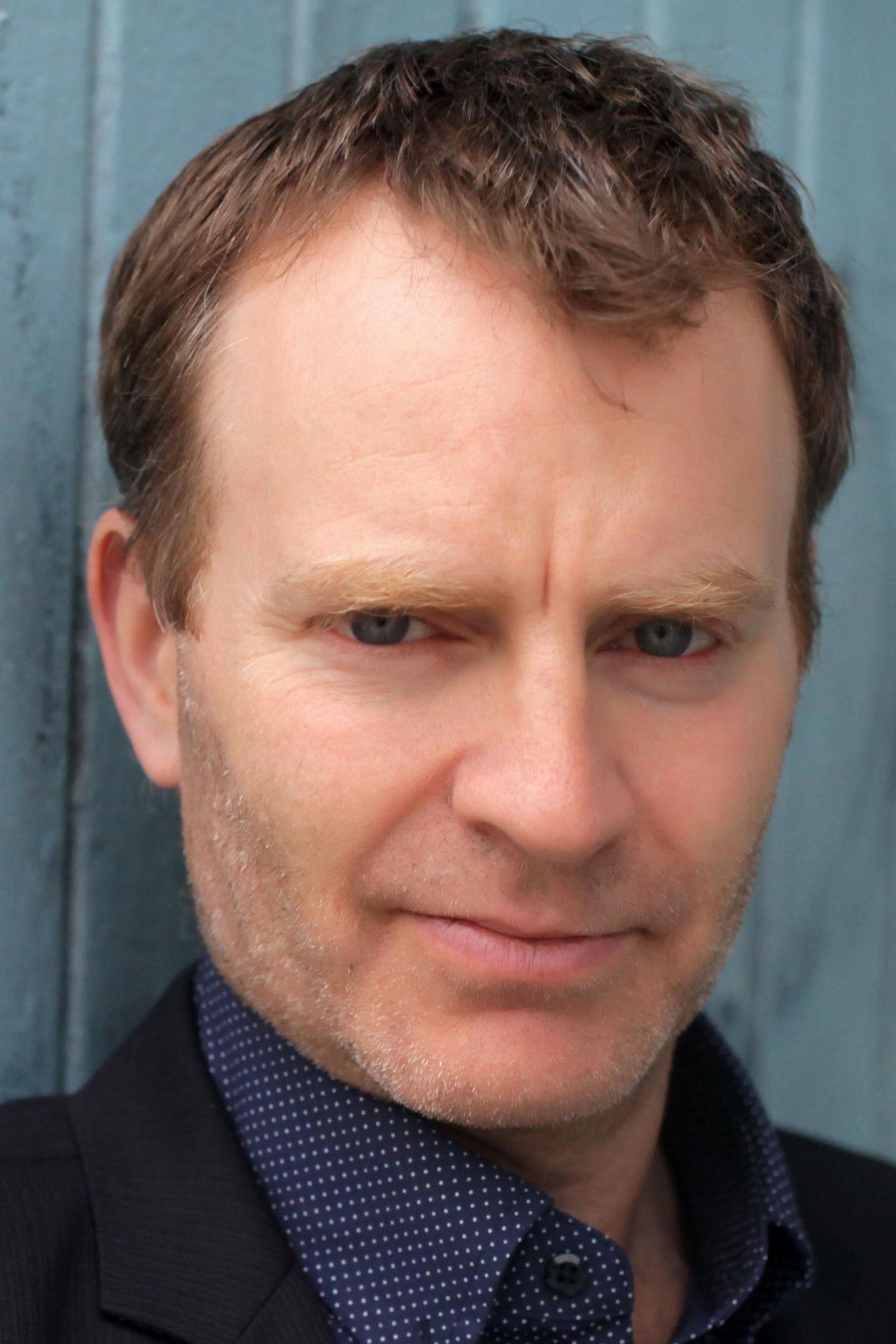 Full credits of "The X-Files (TV Series)" - FilmAffinity