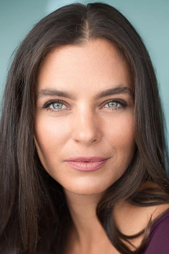 Brittany Mitchell - FilmAffinity